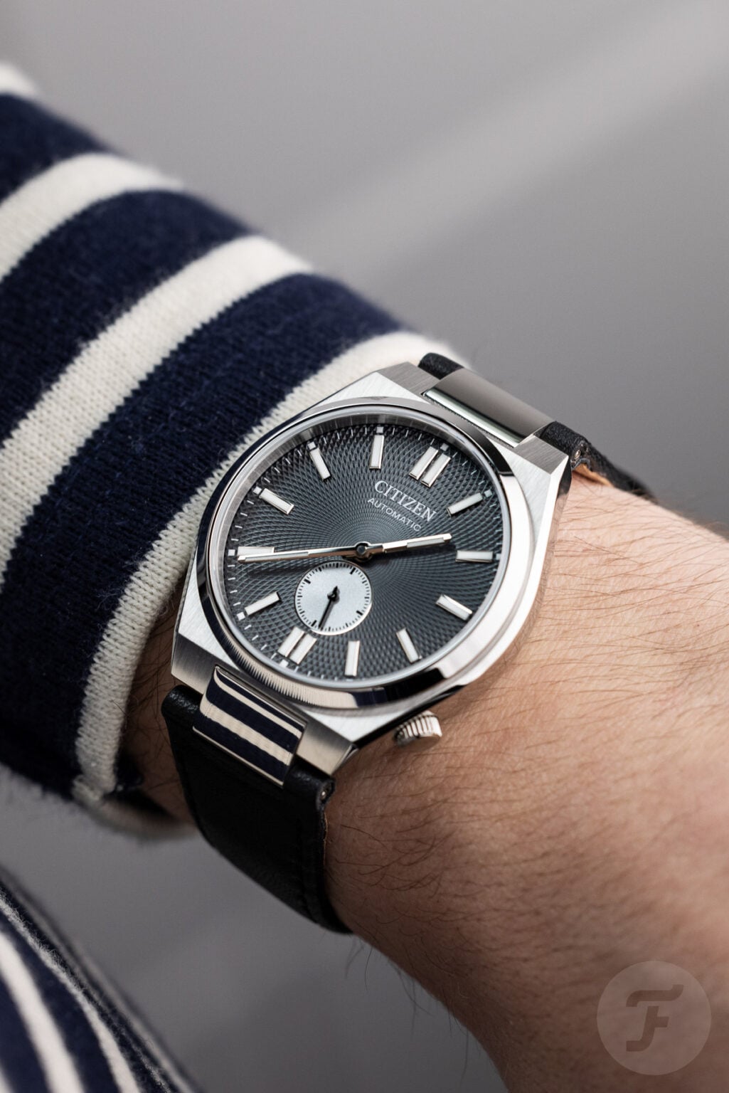 【F】 Hands-On: The New Citizen Tsuyosa Small Second