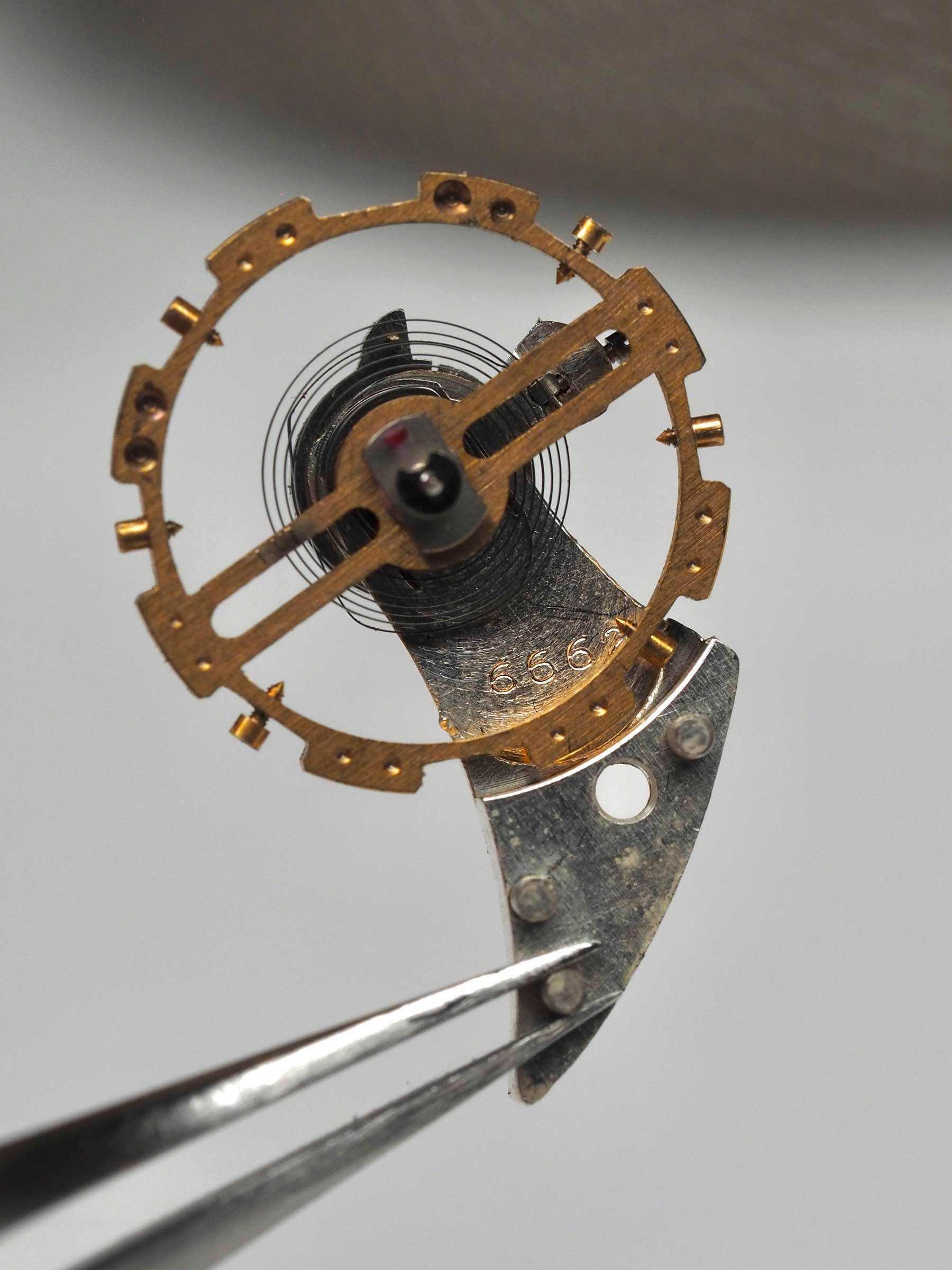 Servicing An Ultra-Rare Rolex Submariner Ref. 6200 “King Sub”