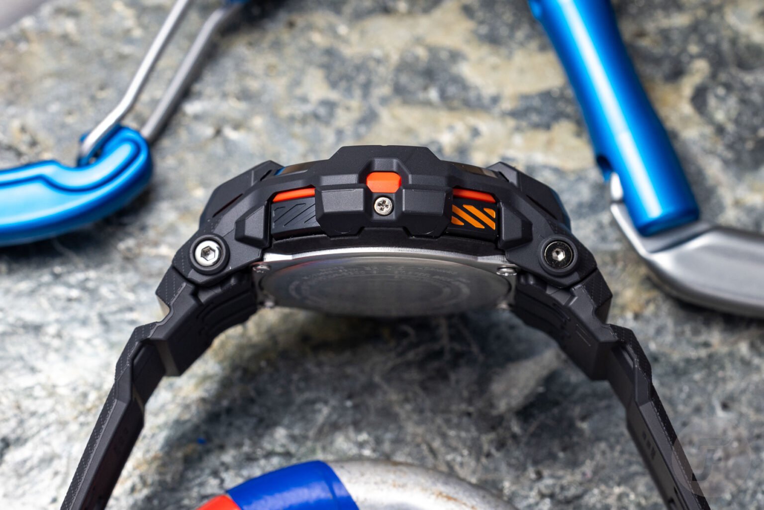 【F】 Hands-On: Casio G-Shock Gravitymaster GR-B300