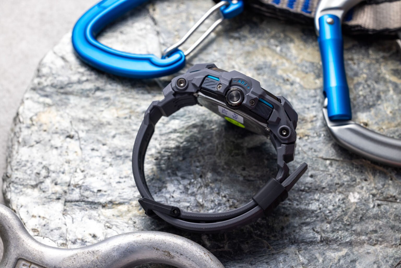 【F】 Hands-On: Casio G-Shock Gravitymaster GR-B300