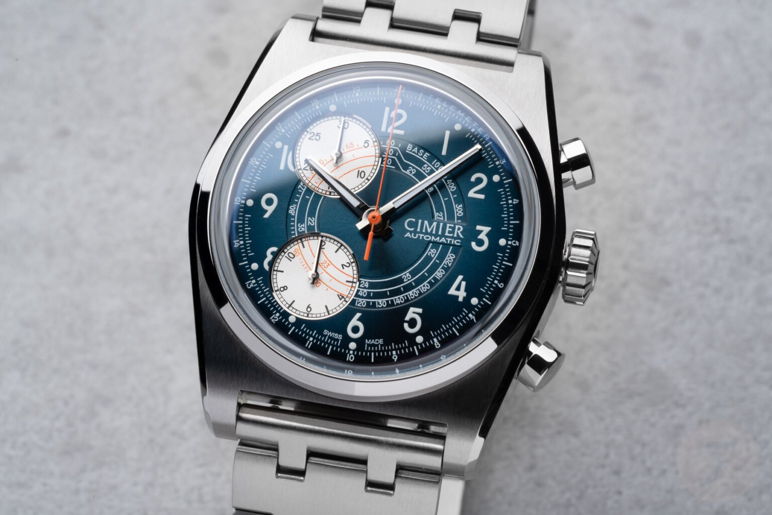 【F】 Hands-On: The Cimier 711 Heritage Chronograph