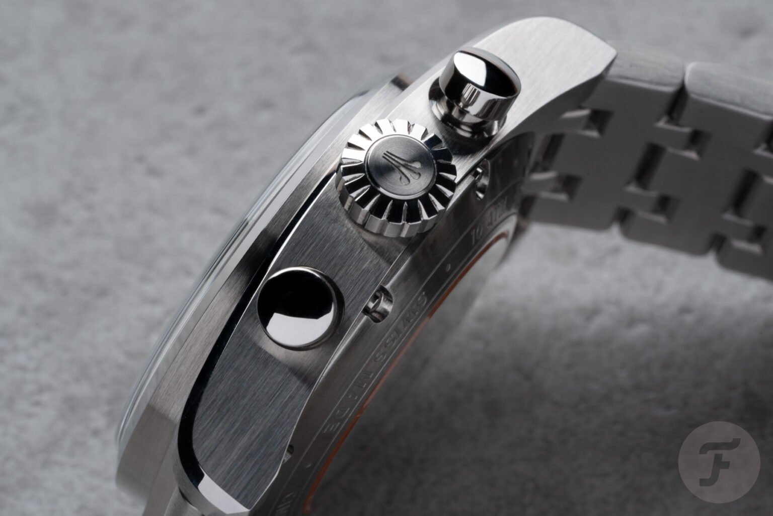 【F】 Hands-On: The Cimier 711 Heritage Chronograph