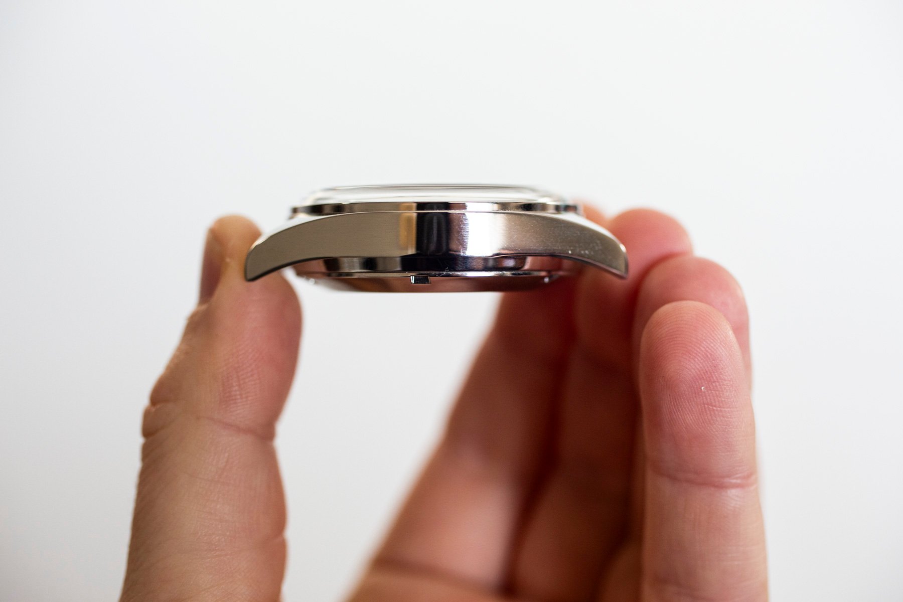 【F】 Hands-On: The CWC 6BB-WR Chronograph