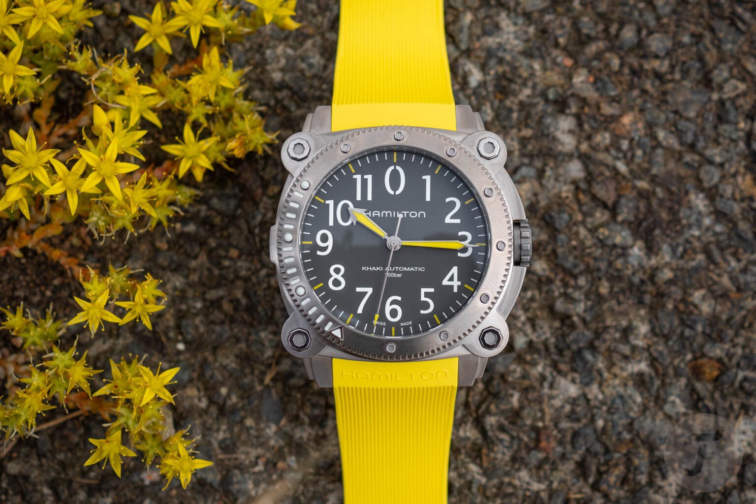 Hands-On: Hamilton Khaki Navy BeLOWZERO Auto Titanium
