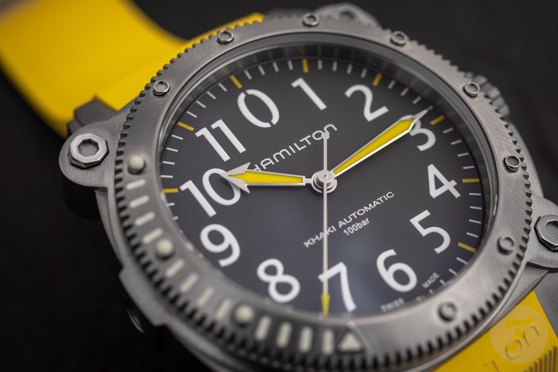 Hands-On: Hamilton Khaki Navy BeLOWZERO Auto Titanium