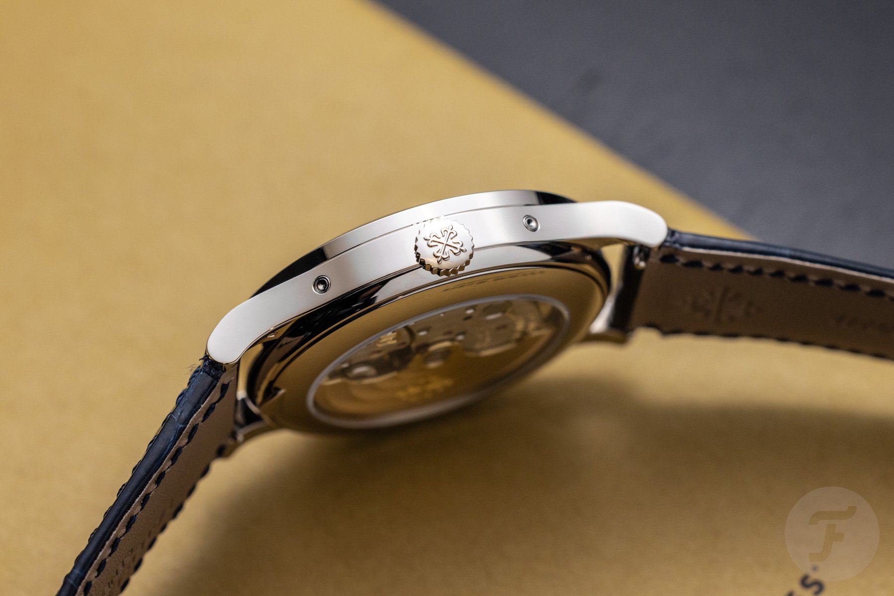 【F】 The Patek Philippe Annual Calendar 5396G-017