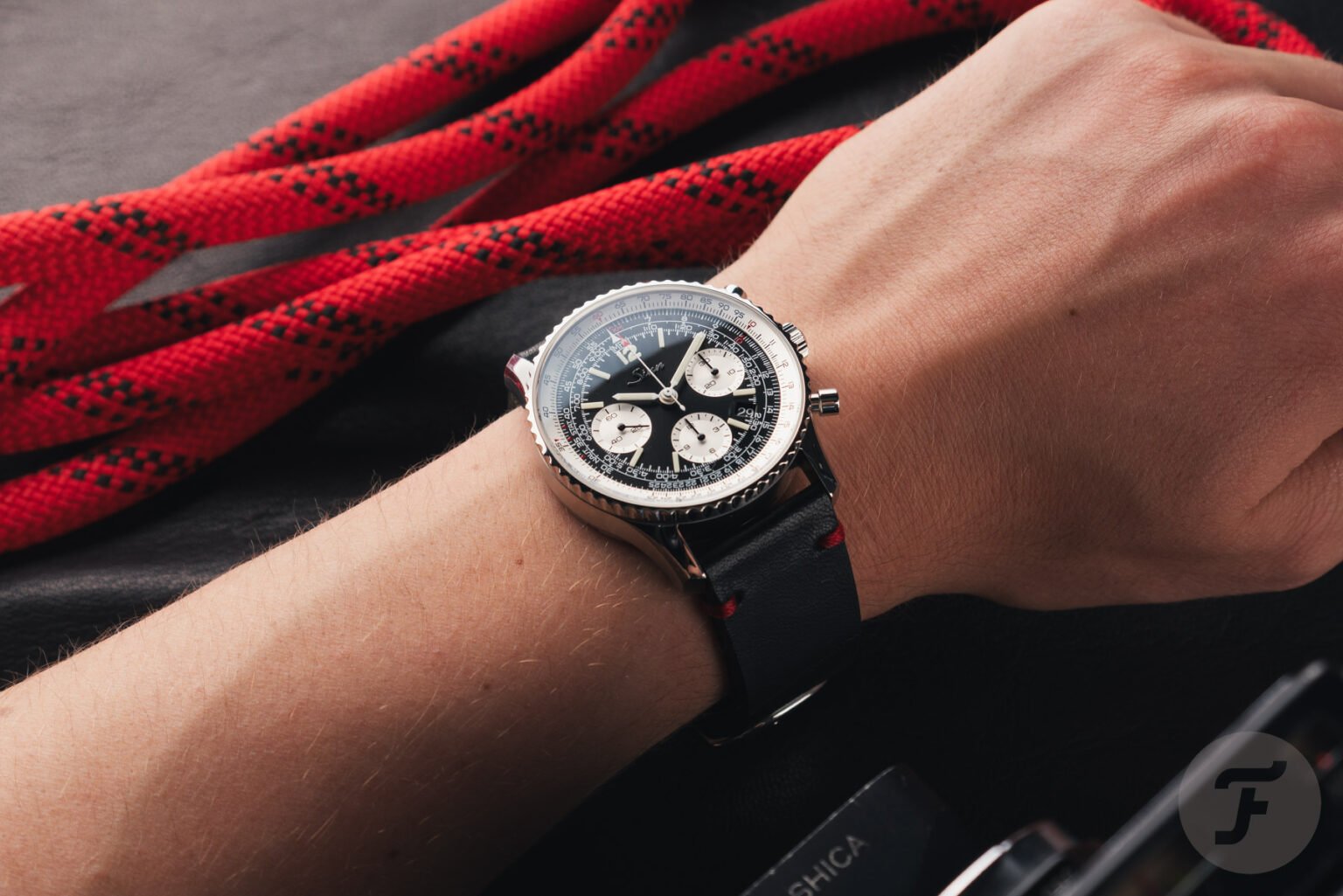 【F】 Hands-On: The Sinn 903 St II
