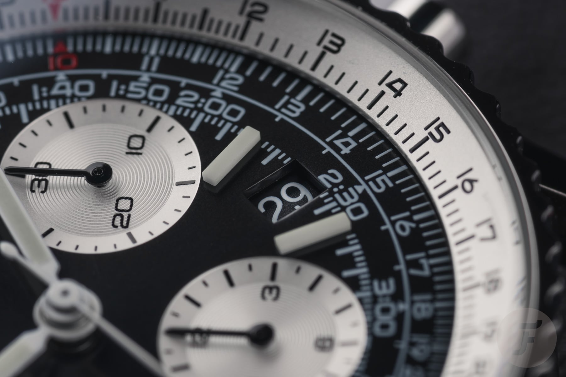 【F】 Hands-On: The Sinn 903 St II