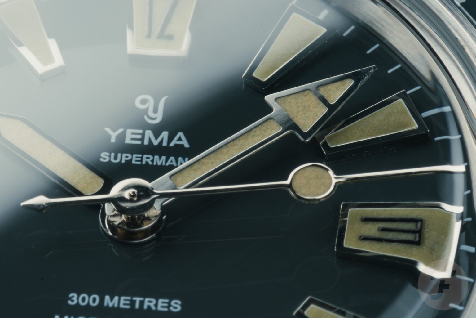 【F】 Hands-On: Yema Skin Diver Slim CMM.20 Limited Edition