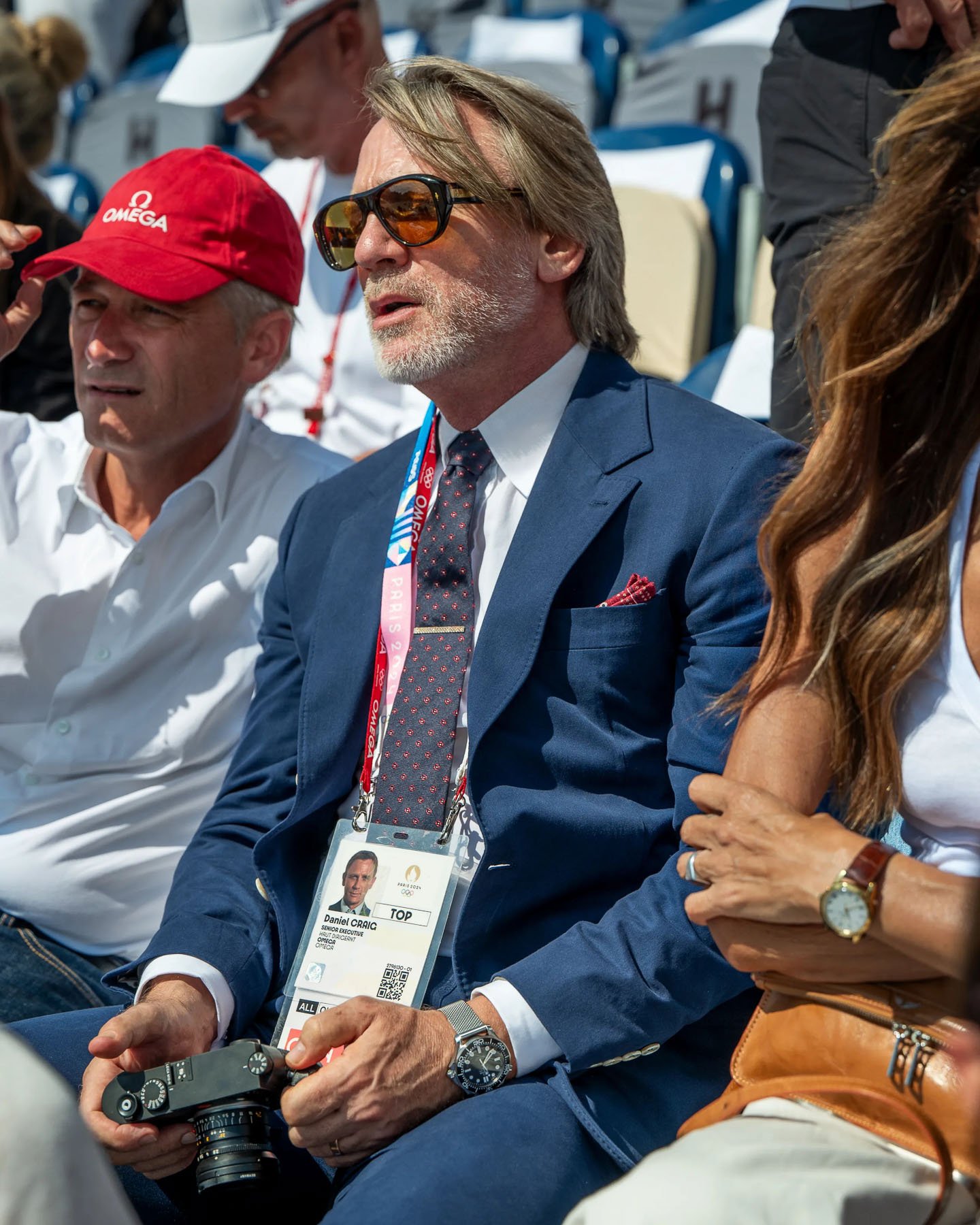 【F】 Daniel Craig Wears A New Omega Seamaster Professional