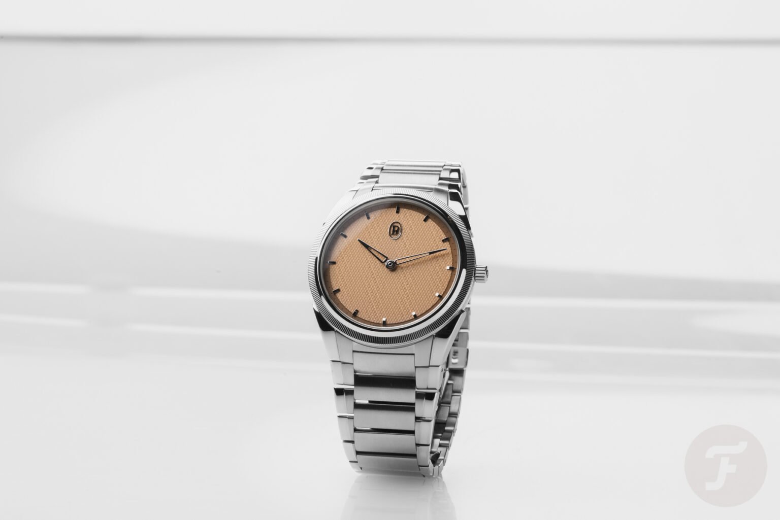 【F】 Hands-On: Parmigiani Tonda PF Micro-Rotor No Date