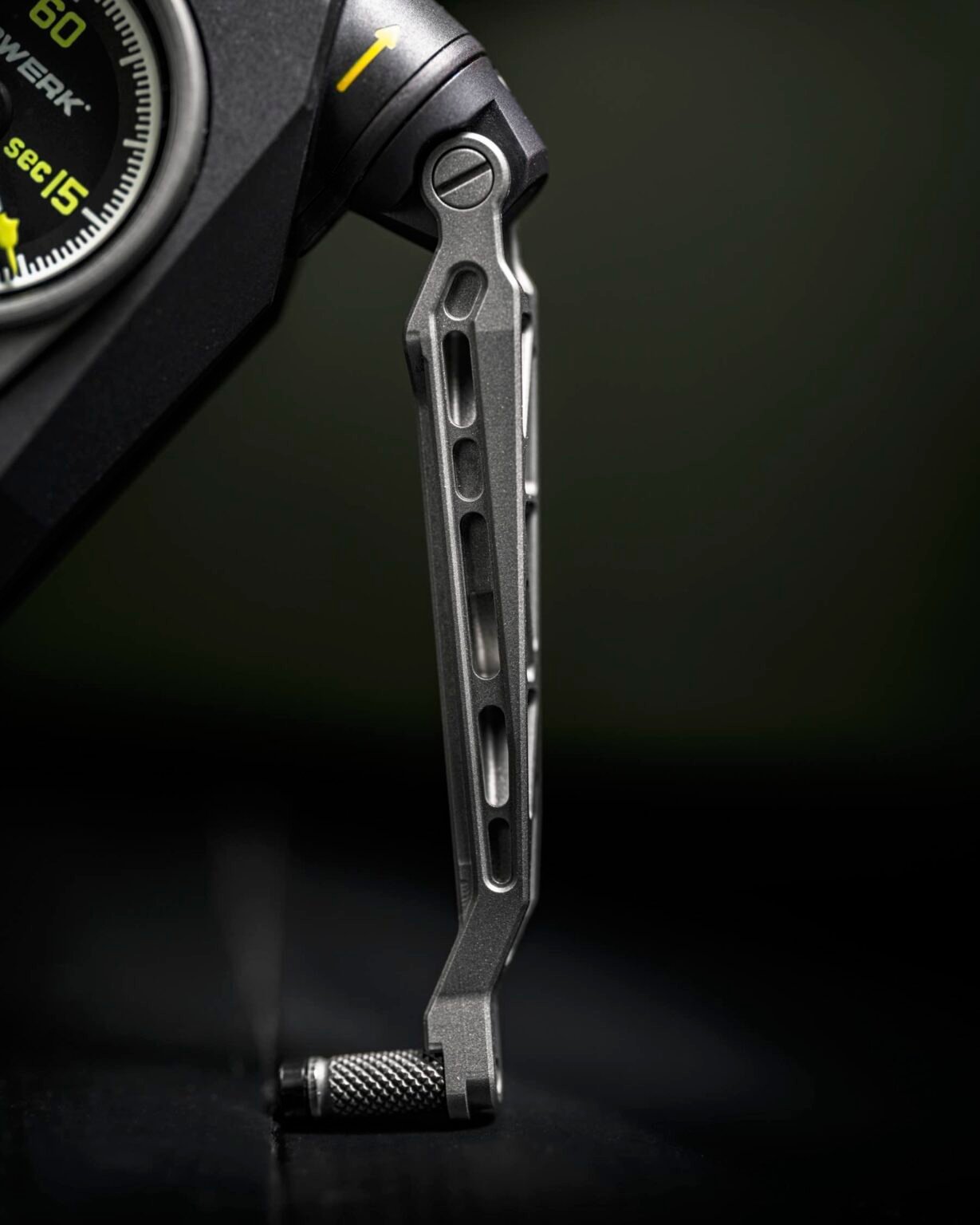 【F】 New: Urwerk EMC SR-71 — A 10th-Anniversary EMC Edition