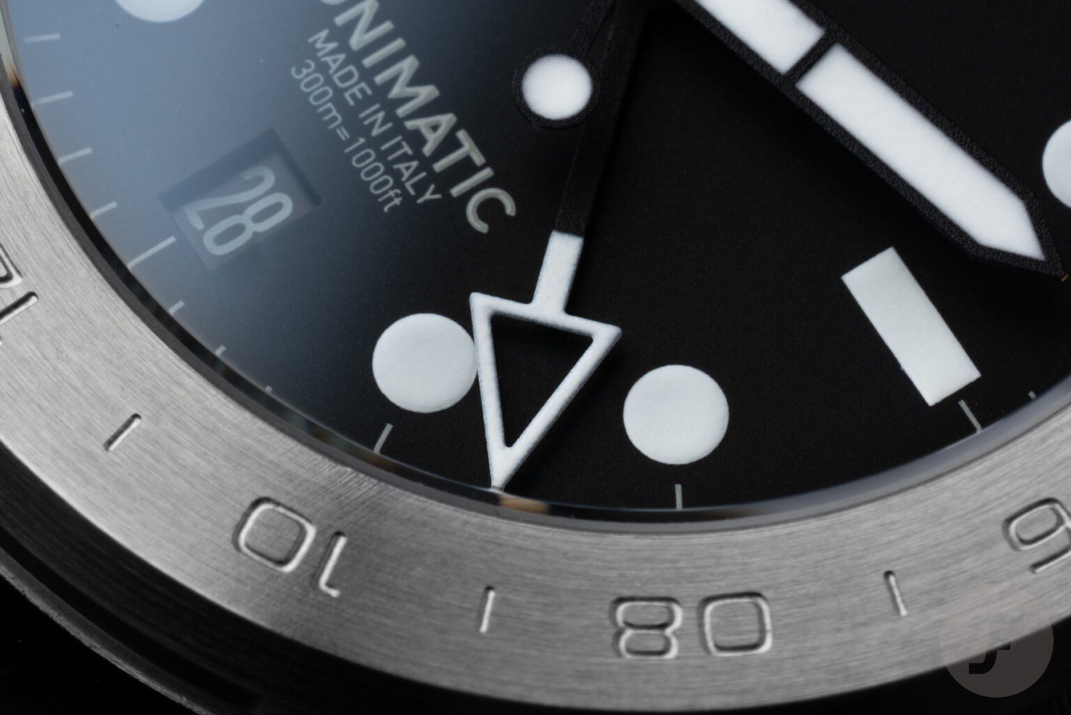 【F】 Hands-On: The New Unimatic Modello Quattro U4-GMT