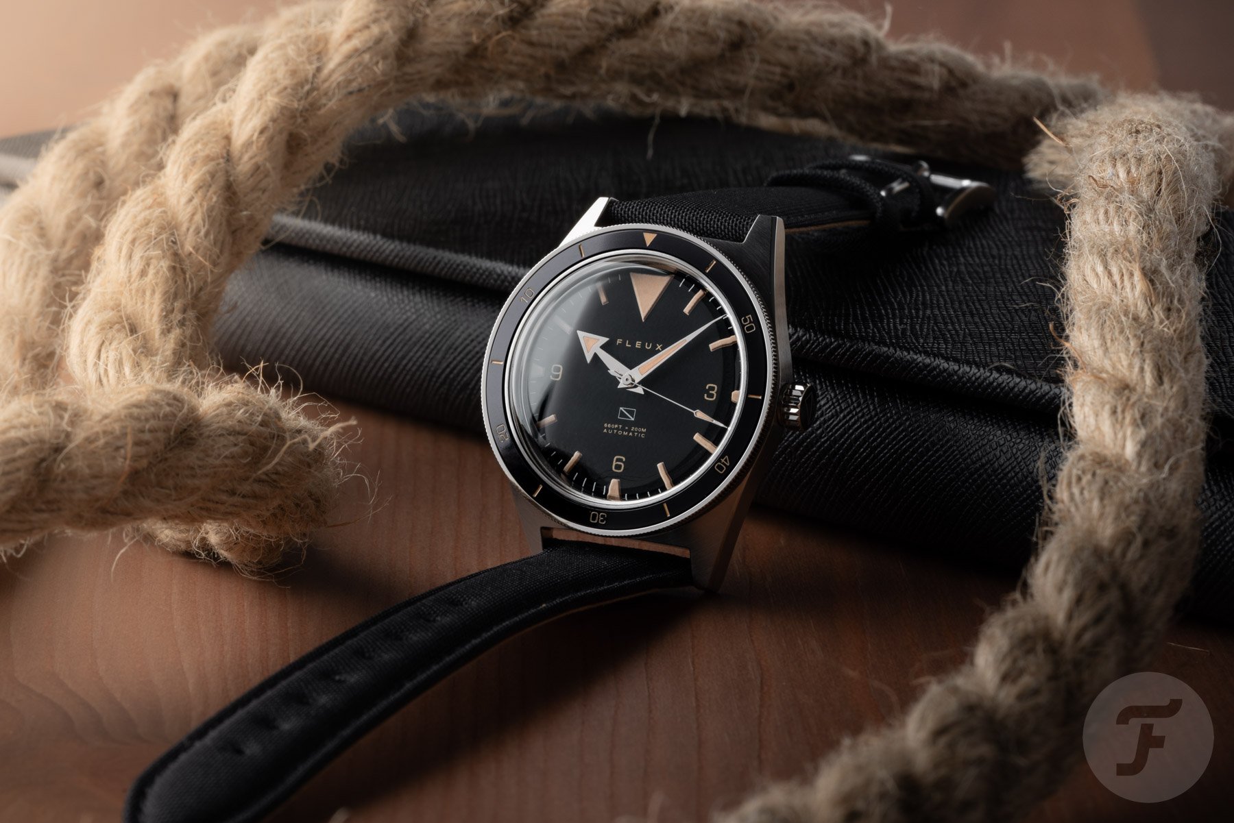 【F】 Hands-On: The New Fleux FLX003 Dive Watch