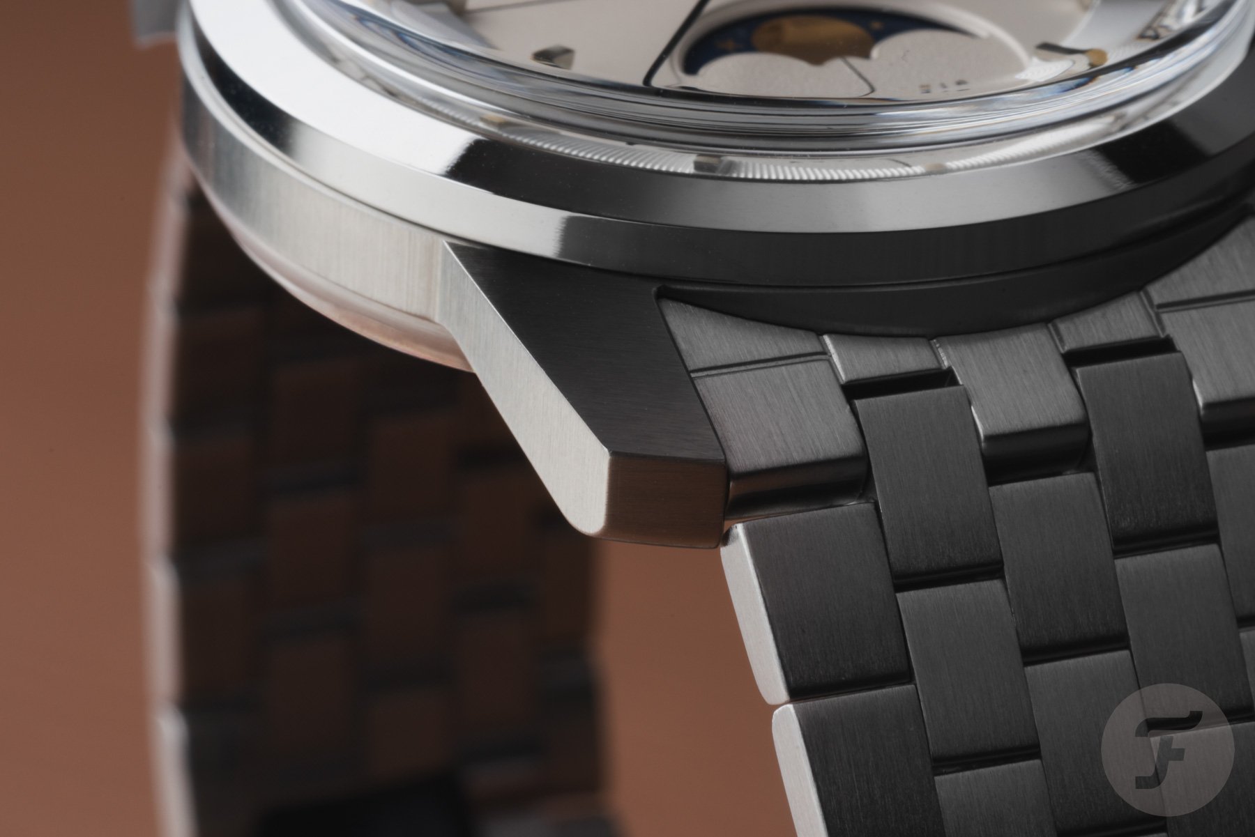 Introducing: The Maen Lunar Classic 36