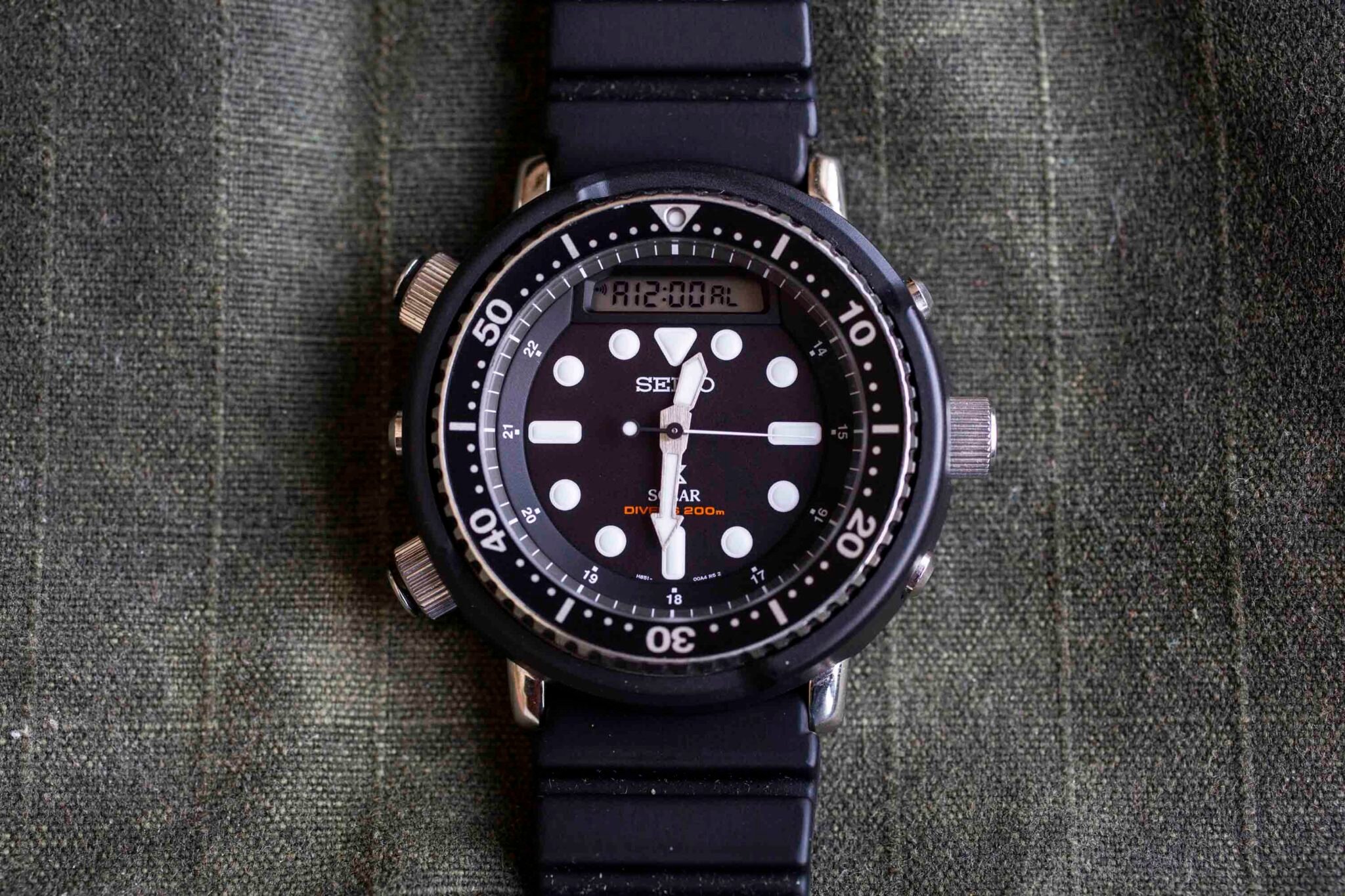 【F】Analog-Digital Watches: The Best Of Both Worlds?