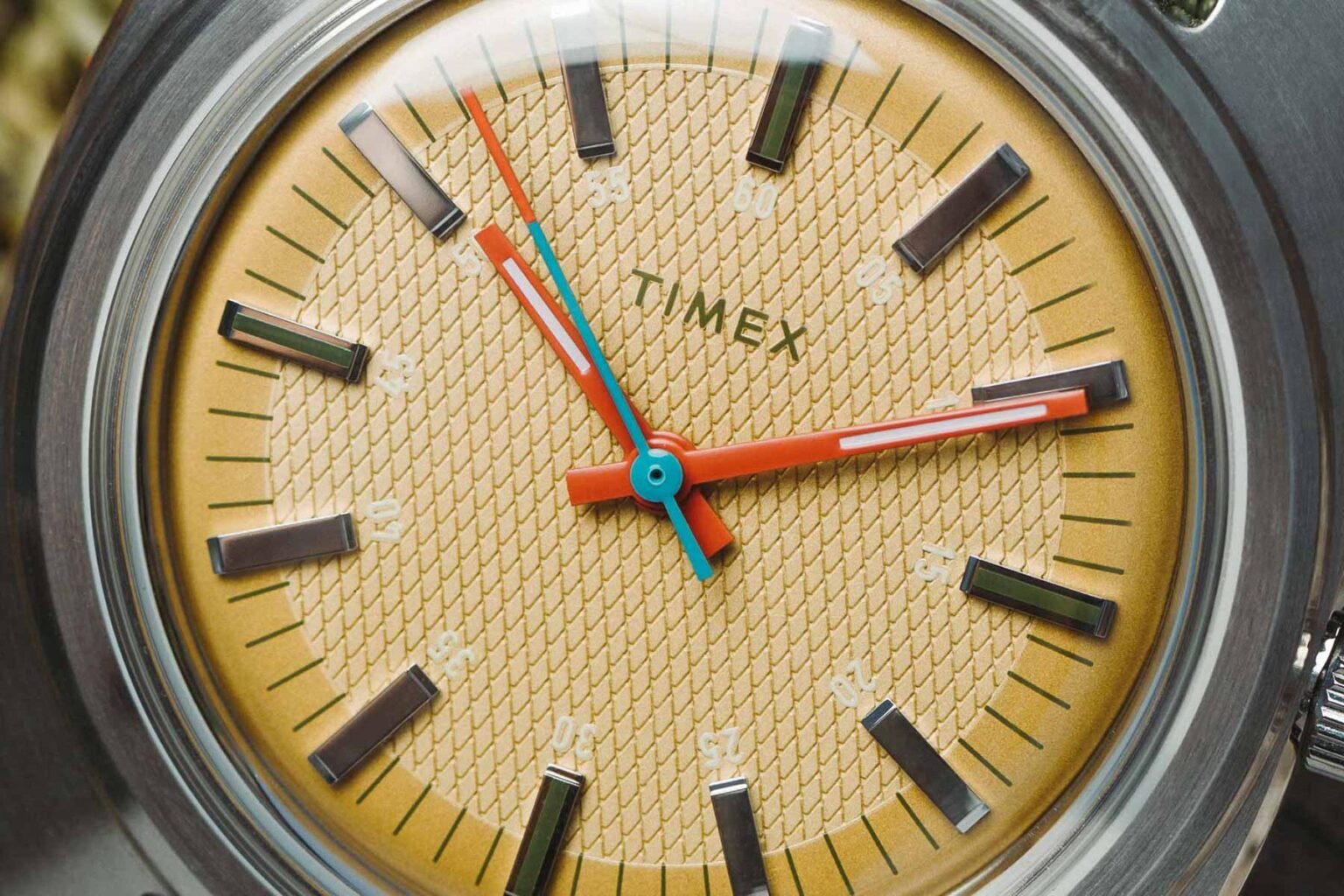 【F】 Introducing The Timex × Worn & Wound WW75 V3