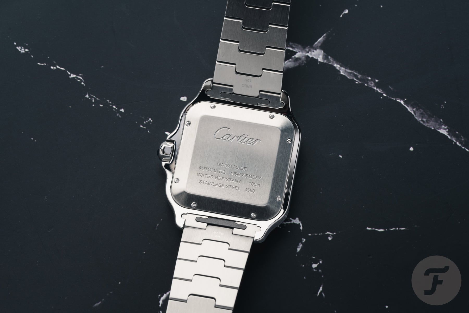 【F】Hands-On: The Cartier Santos De Cartier Dual Time