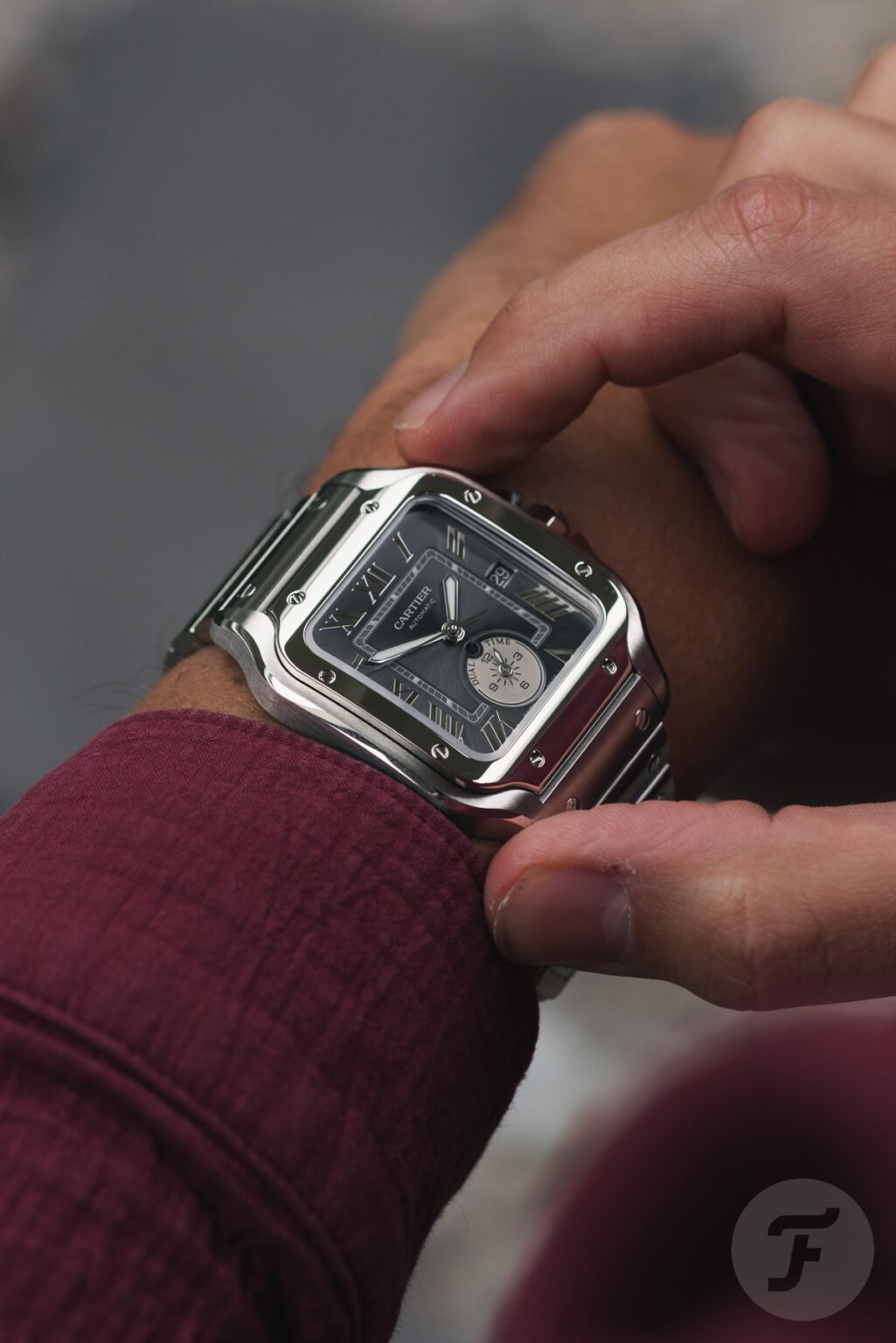 【F】Hands-On: The Cartier Santos De Cartier Dual Time