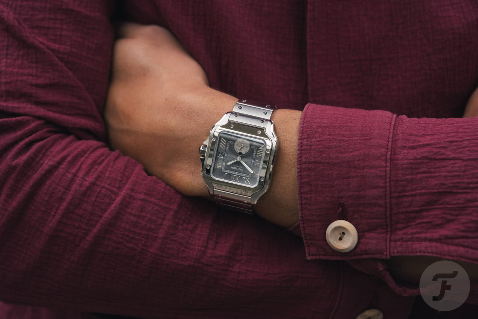 【F】Hands-On: The Cartier Santos De Cartier Dual Time