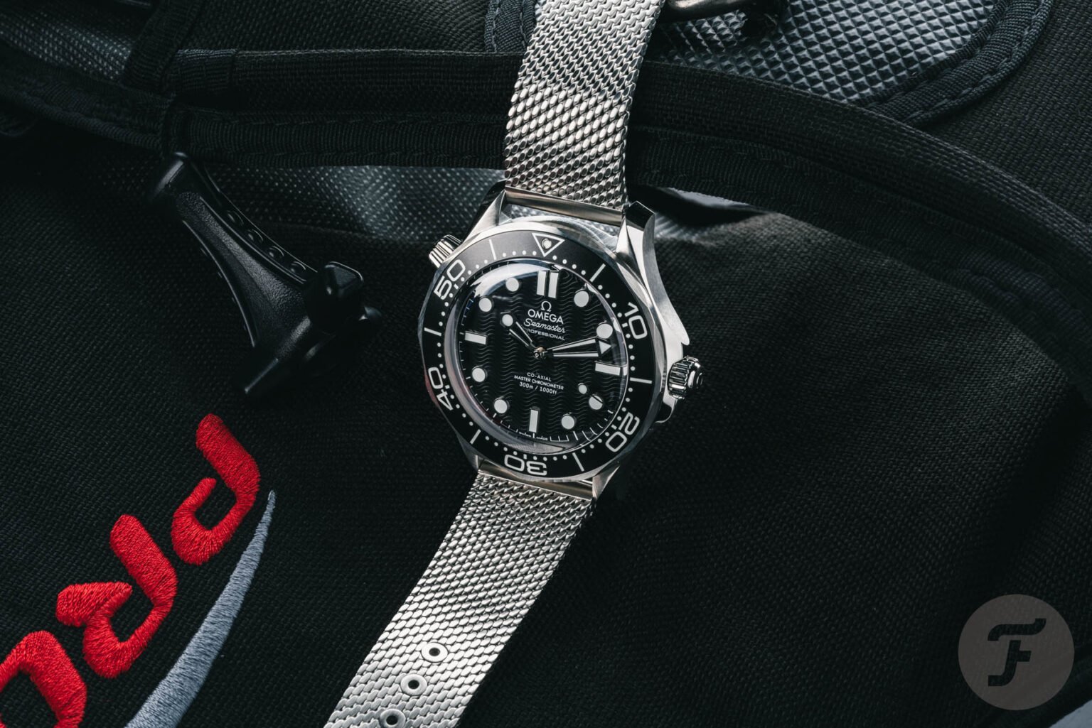 【F】 Hands-On: The New Black Omega Seamaster Diver 300M