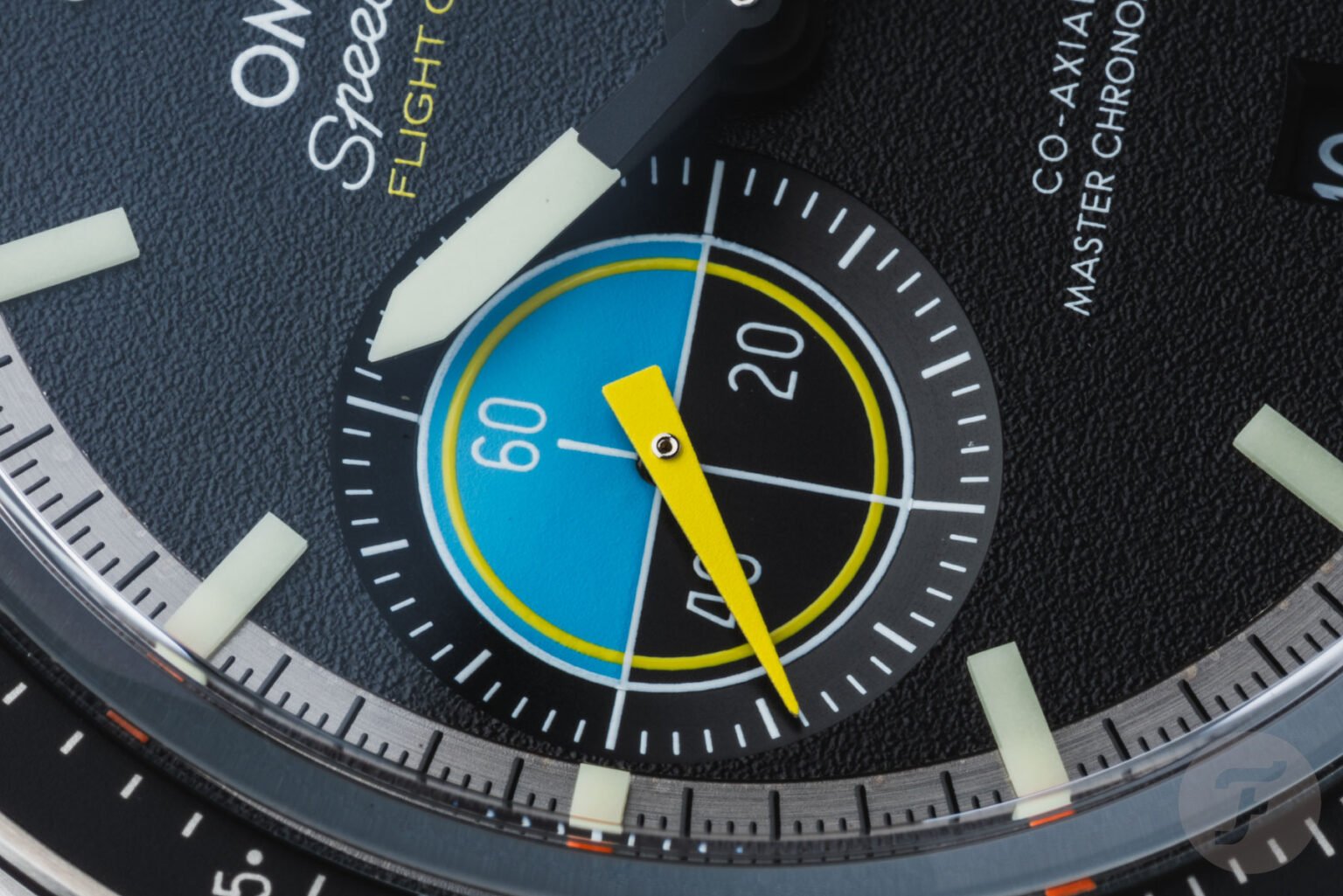 【F】 Hands-On: The Omega Speedmaster Pilot Flight Qualified