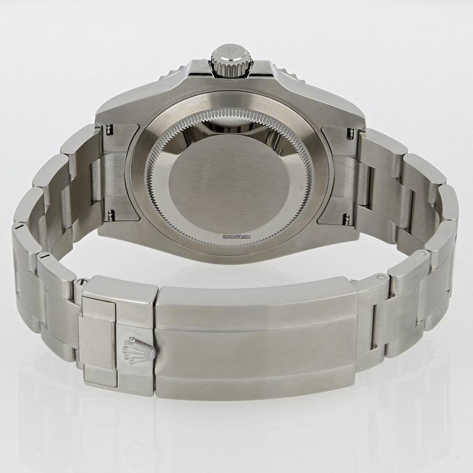 【F】 Shopping For A Modern Pre-Owned Rolex Submariner