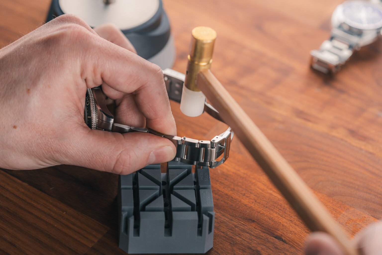 【F】 How To Size Your Watch Bracelet