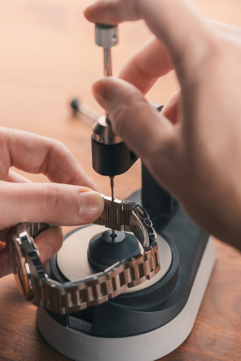 【F】 How To Size Your Watch Bracelet