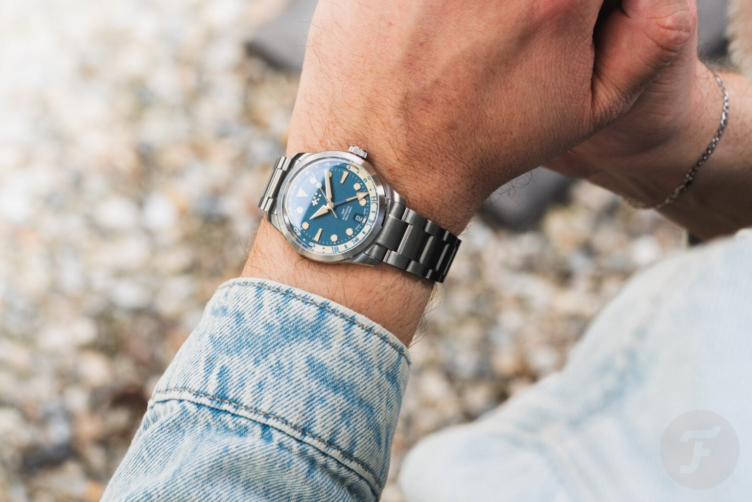 【F】 Hands-On With The Christopher Ward C65 Dune Aeolian