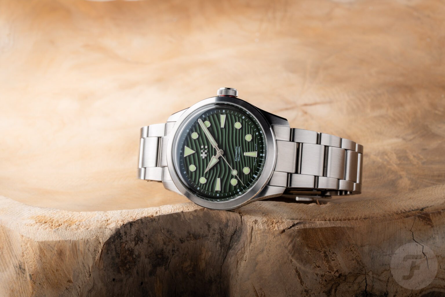 【F】 Hands-On With The Christopher Ward C65 Dune Aeolian