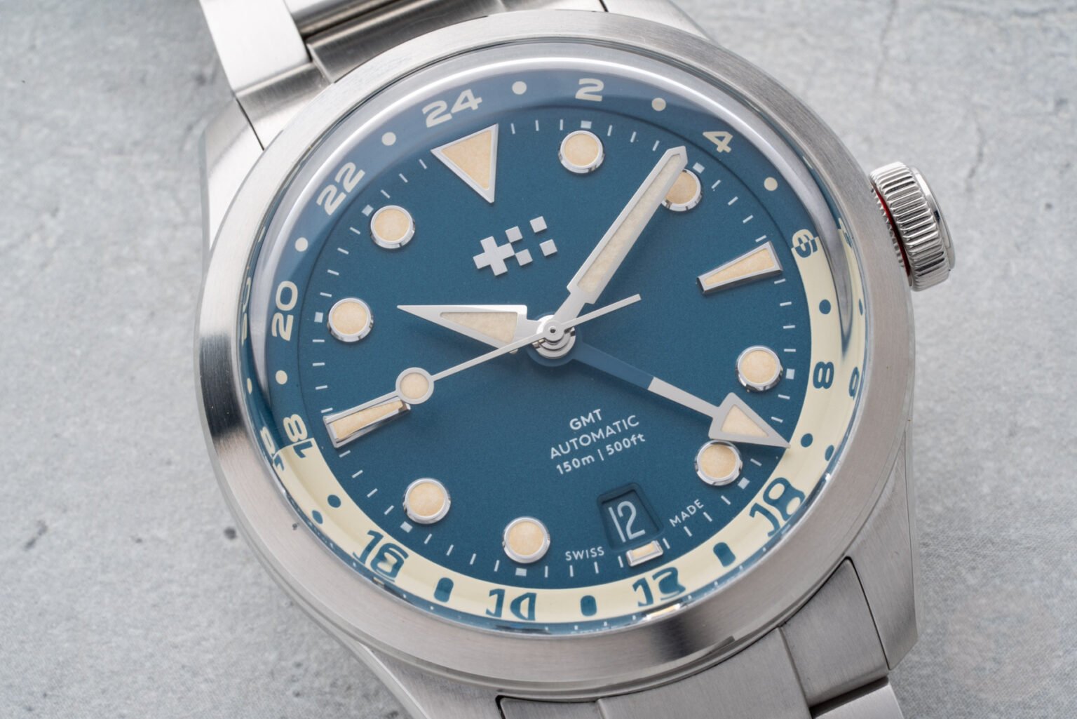【F】 Hands-On With The Christopher Ward C65 Dune Aeolian