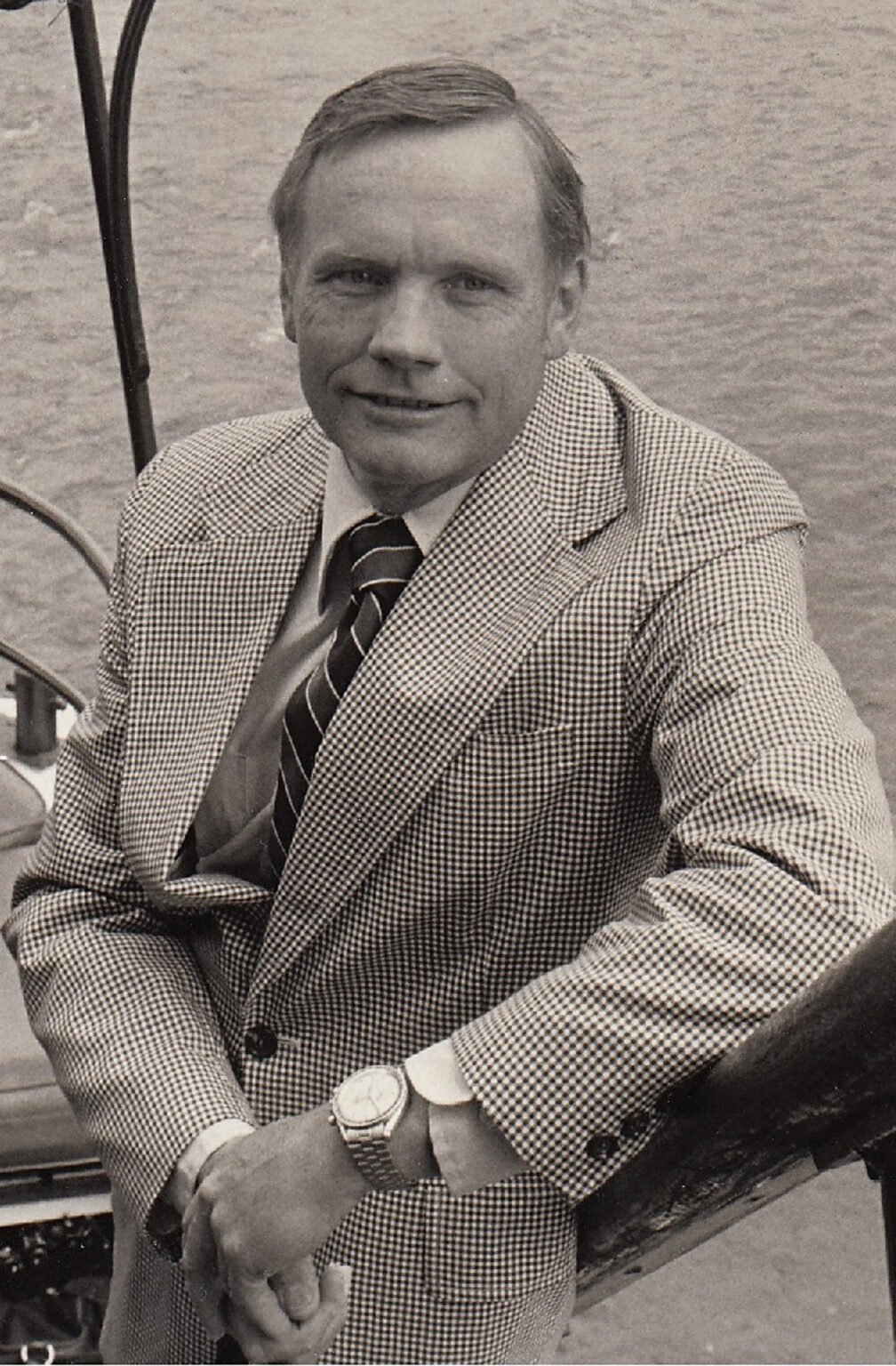 Neil Armstrong's Gold Omega Speedmaster Going Up For Auction