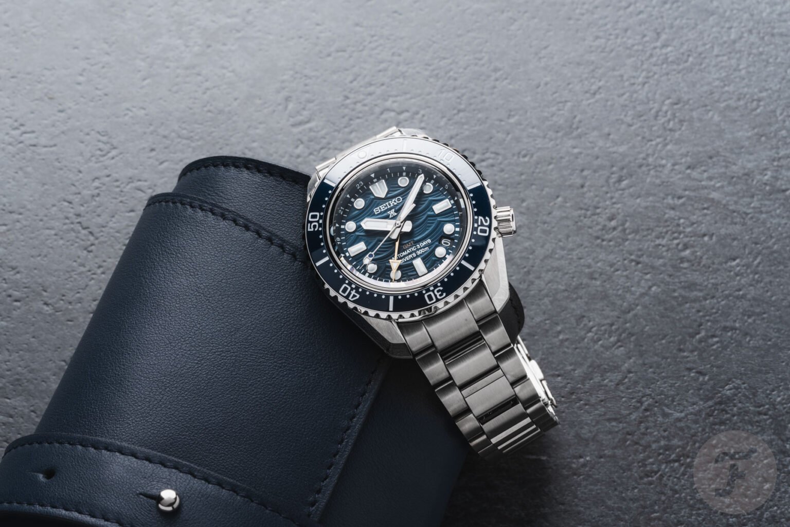 【F】 New: The Seiko Prospex Marinemaster SLA081