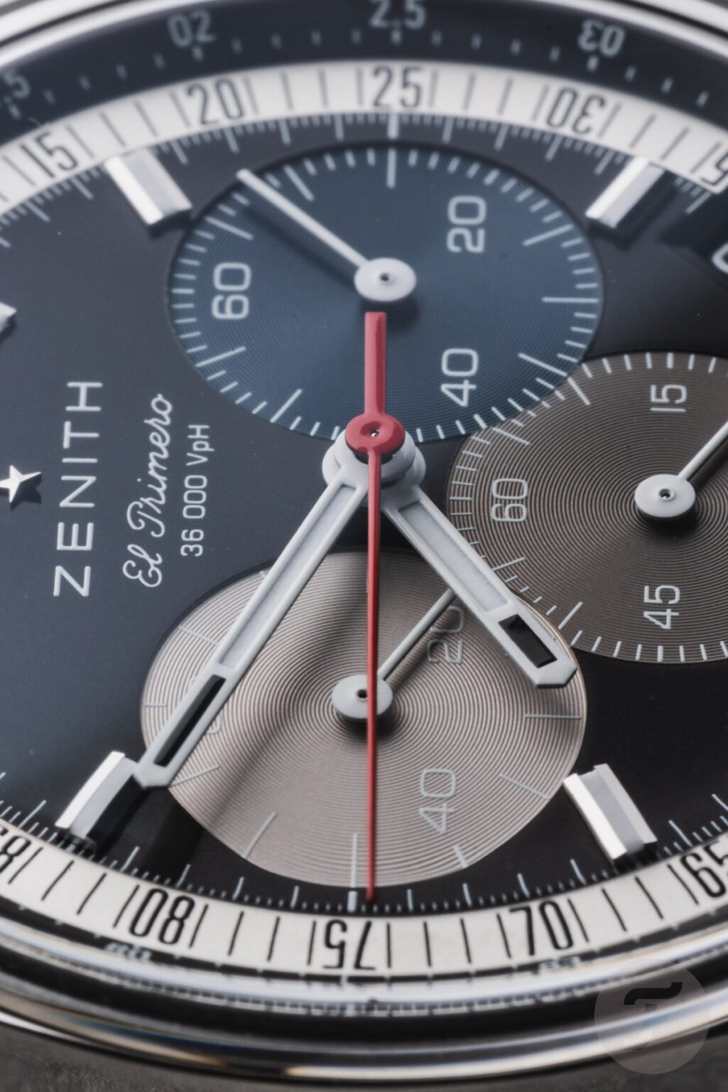 Spending Time With The Black-Dial Zenith Chronomaster Original