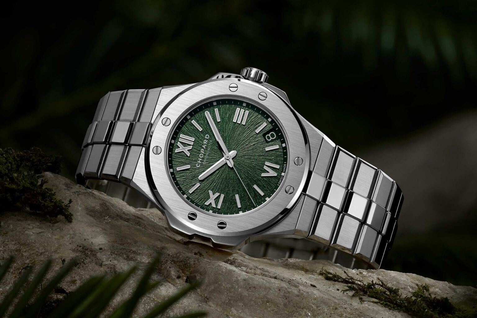 【F】 The Great Versatility Of The Chopard Alpine Eagle