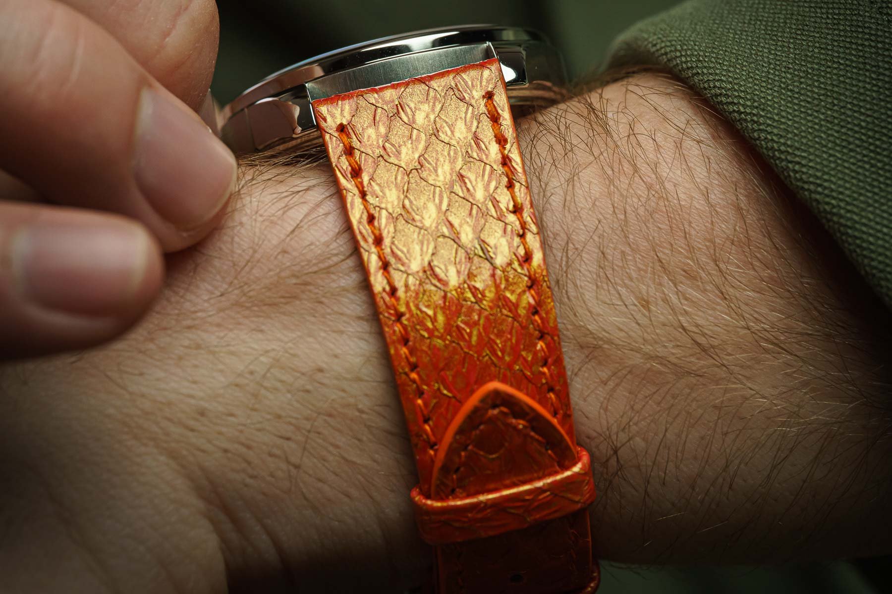 【F】 Introducing: The Awake Sơn Mài Jurassic Watch Duo
