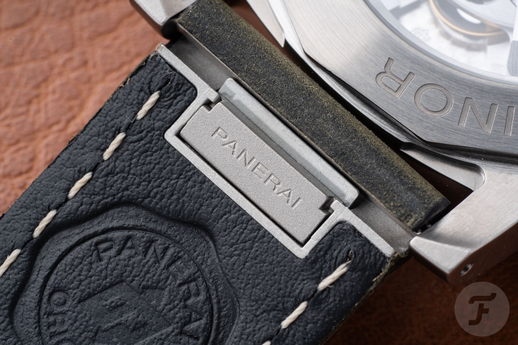 【F】Hands-On — The Panerai Luminor Marina Titanio PAM03325