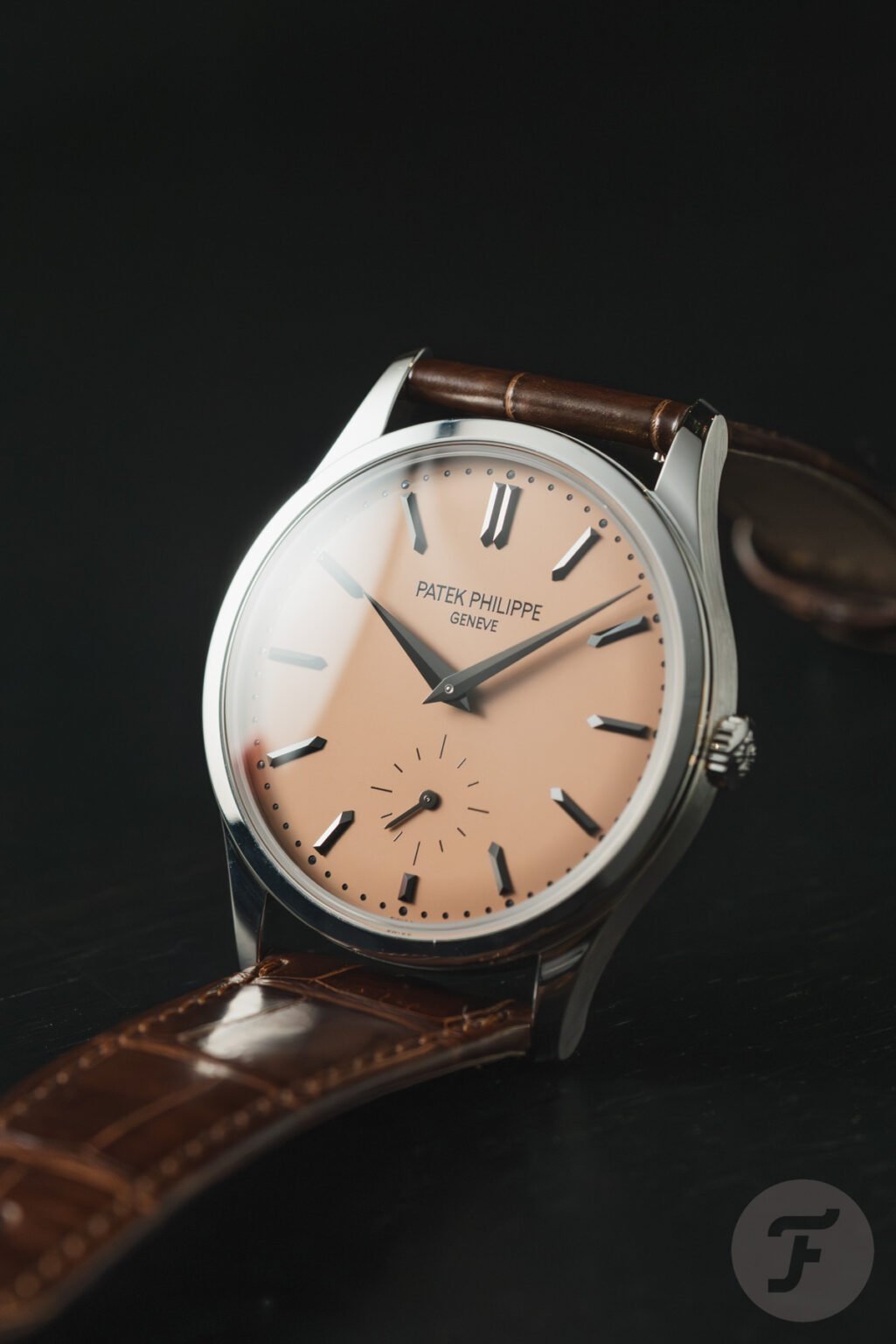 【F】Hands-On With The Patek Philippe Calatrava 6196P