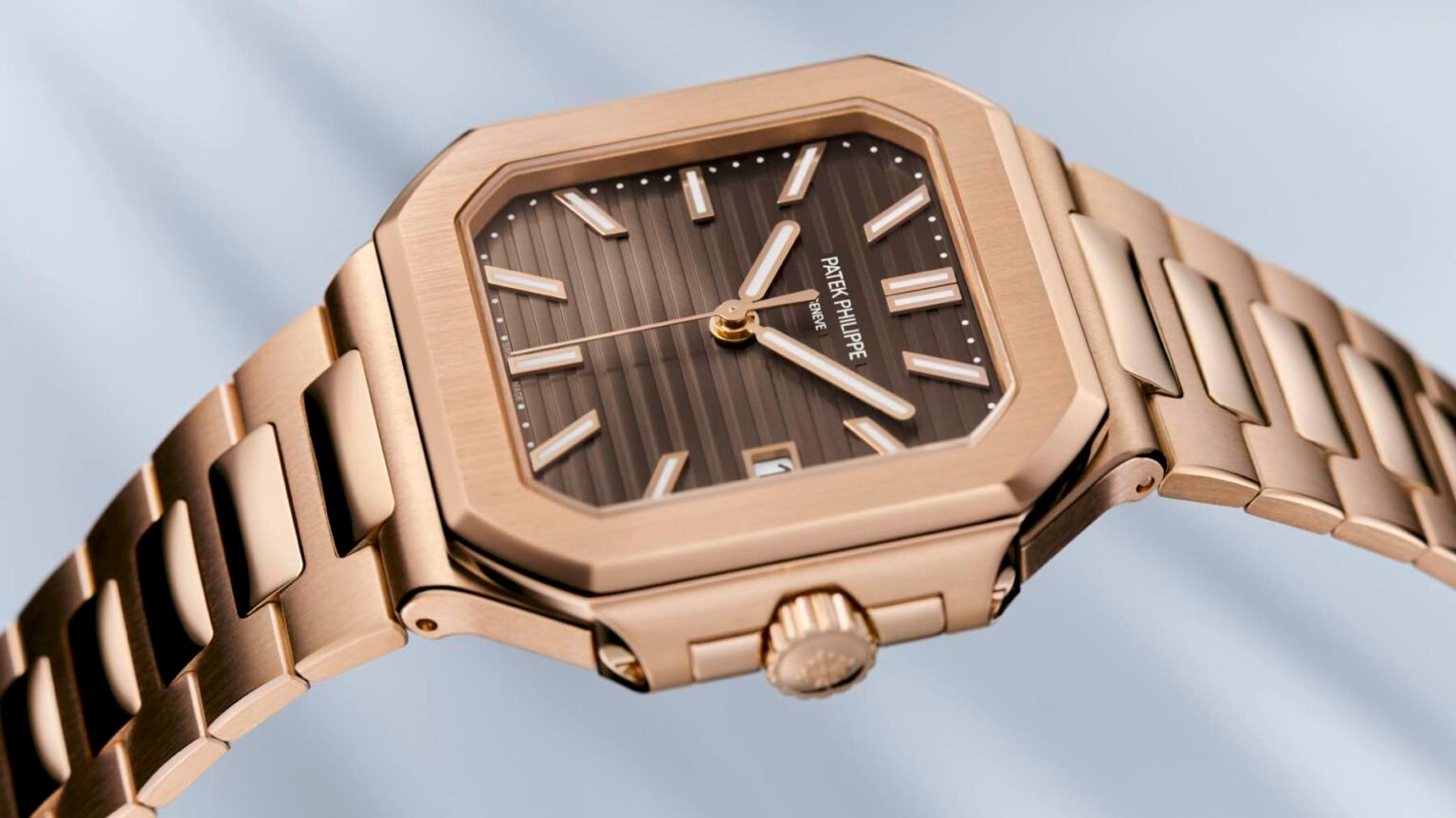 【F】 Introducing: The 40mm Patek Philippe Cubitus