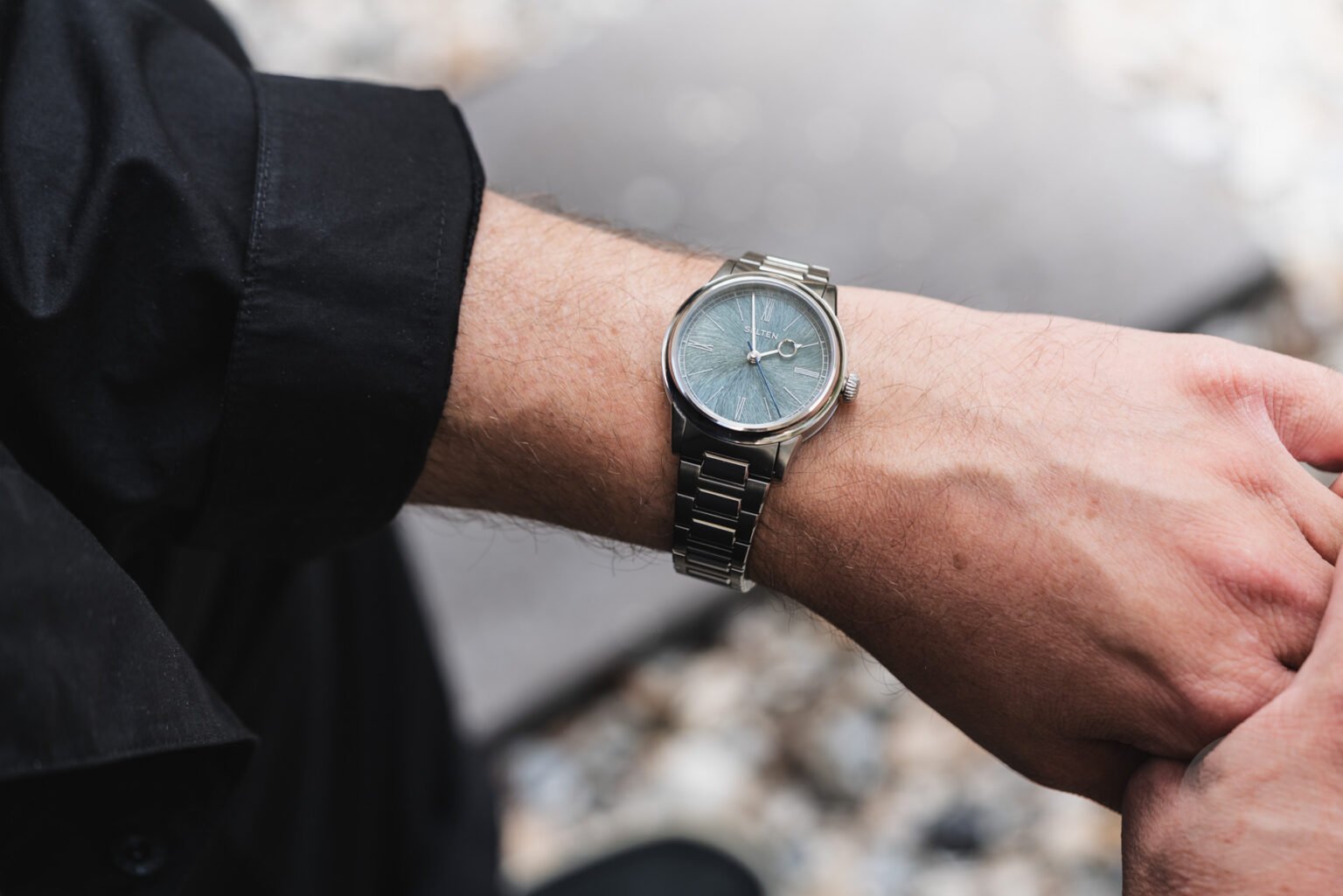Hands-On: The Colorful Selten Grand Feu Enamel Moonstone