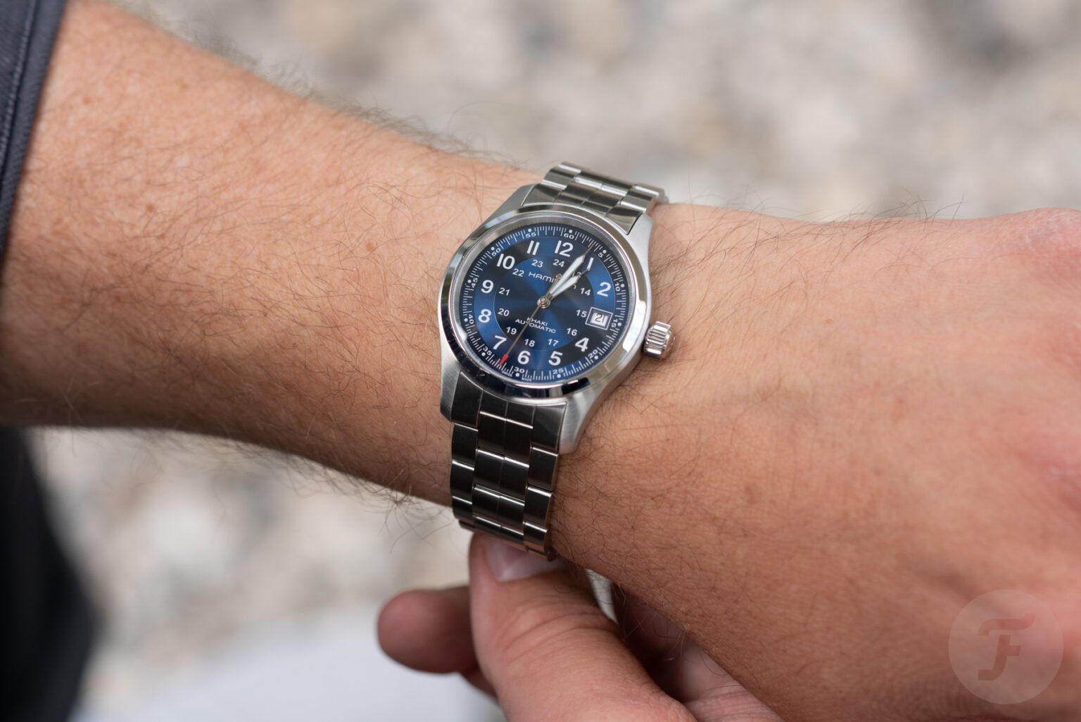 Hands-On: Hamilton Khaki Field Auto 38mm In Green And Blue