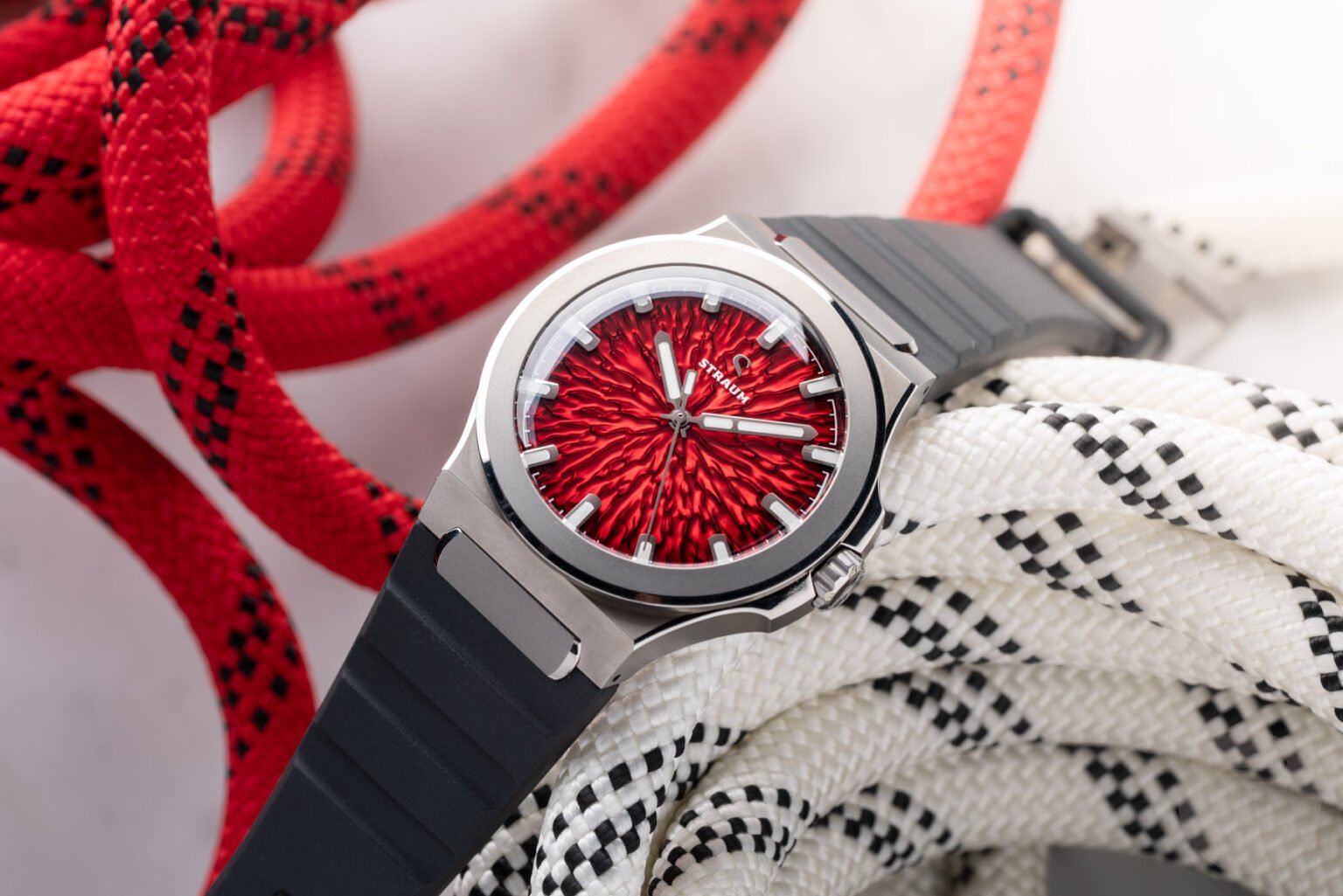 Straum's Jan Mayen Fratello Edition Returns in Titanium & Rubber