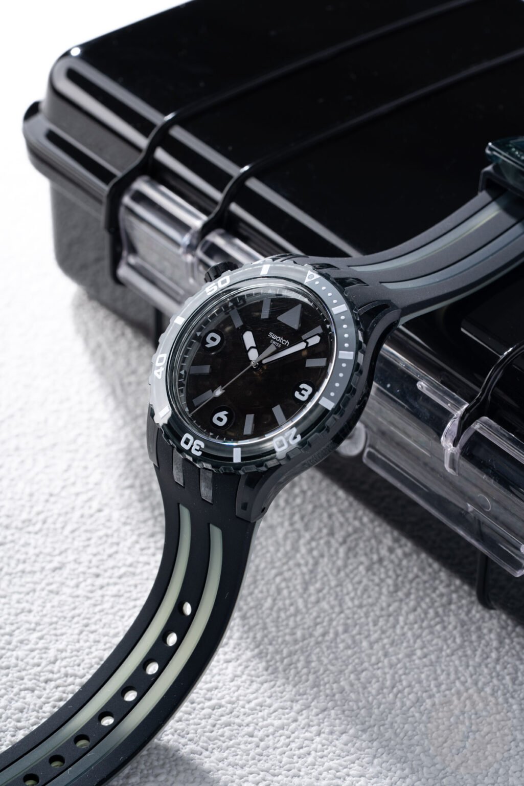 【F】 Hands-On: The New Swatch ScubAqua Collection