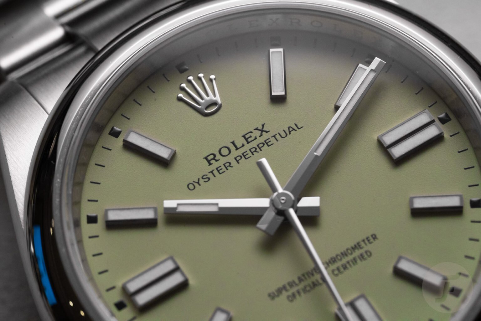 【F】 Choosing Between The Rolex Oyster Perpetual 36 And 41