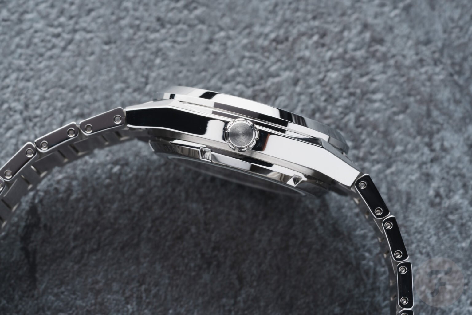 【F】 Hands-On: The Highly Impressive Casio Edifice EFK-100