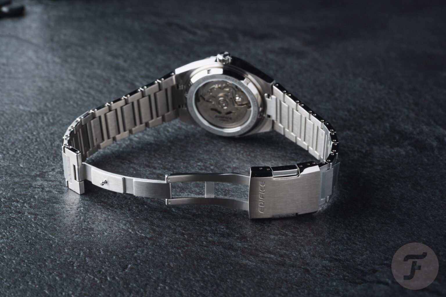 【F】 Hands-On: The Highly Impressive Casio Edifice EFK-100