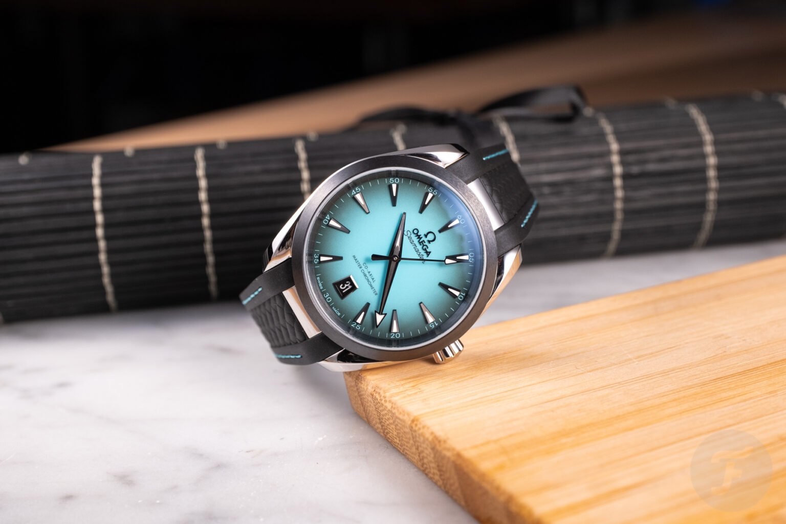 【F】 New Omega Seamaster Aqua Terra Turquoise