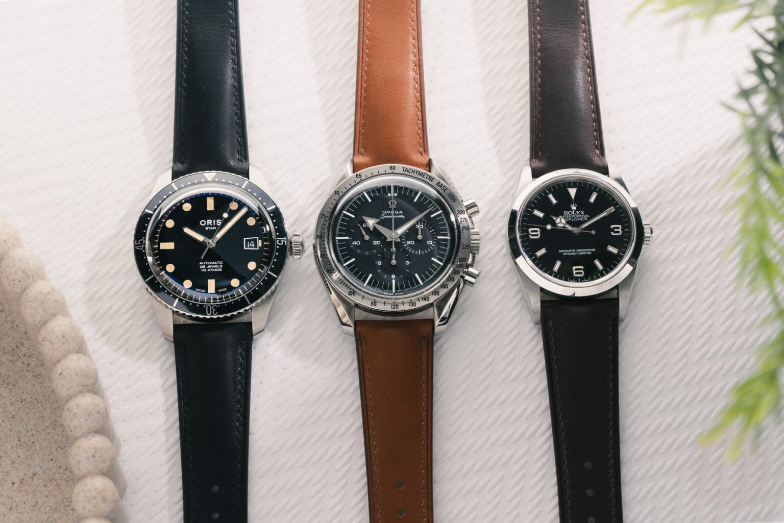 New: Artem Barenia Loop-Less Leather Straps In Three Colors