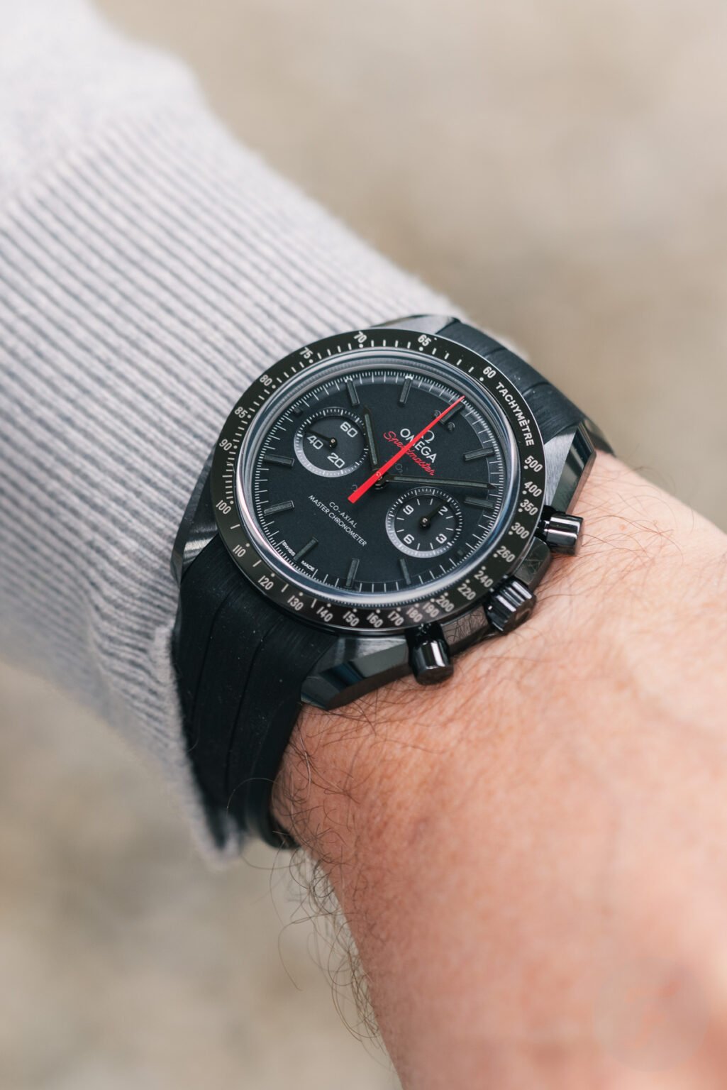 Video: New Omega Speedmaster Dark Side Of The Moon Watches